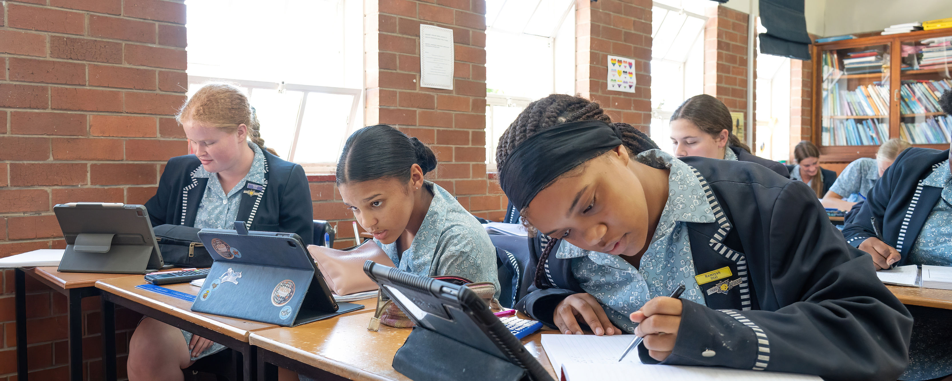 Collegiate Girls' High School – Collegiate Girls' High School
