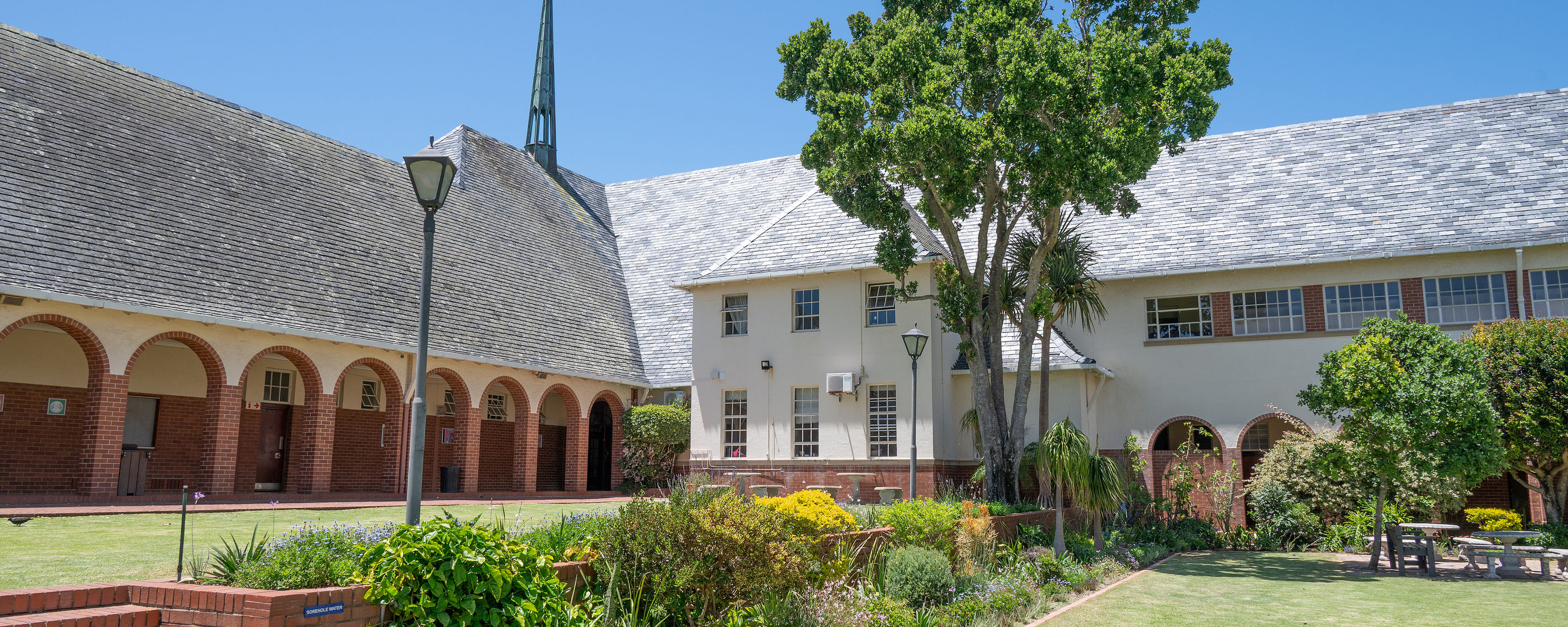 Collegiate Girls' High School – Collegiate Girls' High School